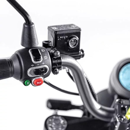 Daymak Boomerbeast 2D AWD 3-Wheel Recreational Scooter – Best Power ...